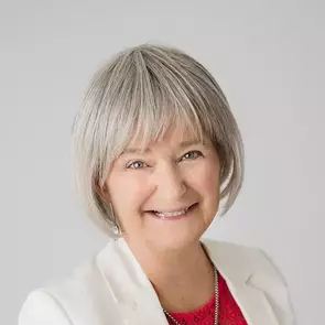Mary Ellen Weatherhead, Real Estate Agent, Ratings & Reviews, Woodstock, ON